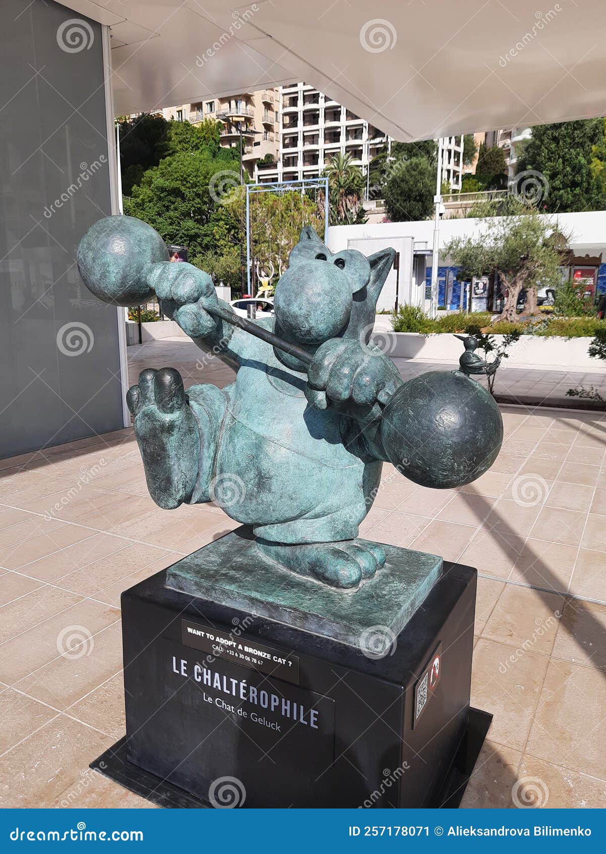 Art Cat Monaco Sculpture Ville Photo éditorial - Image du stationnement ...