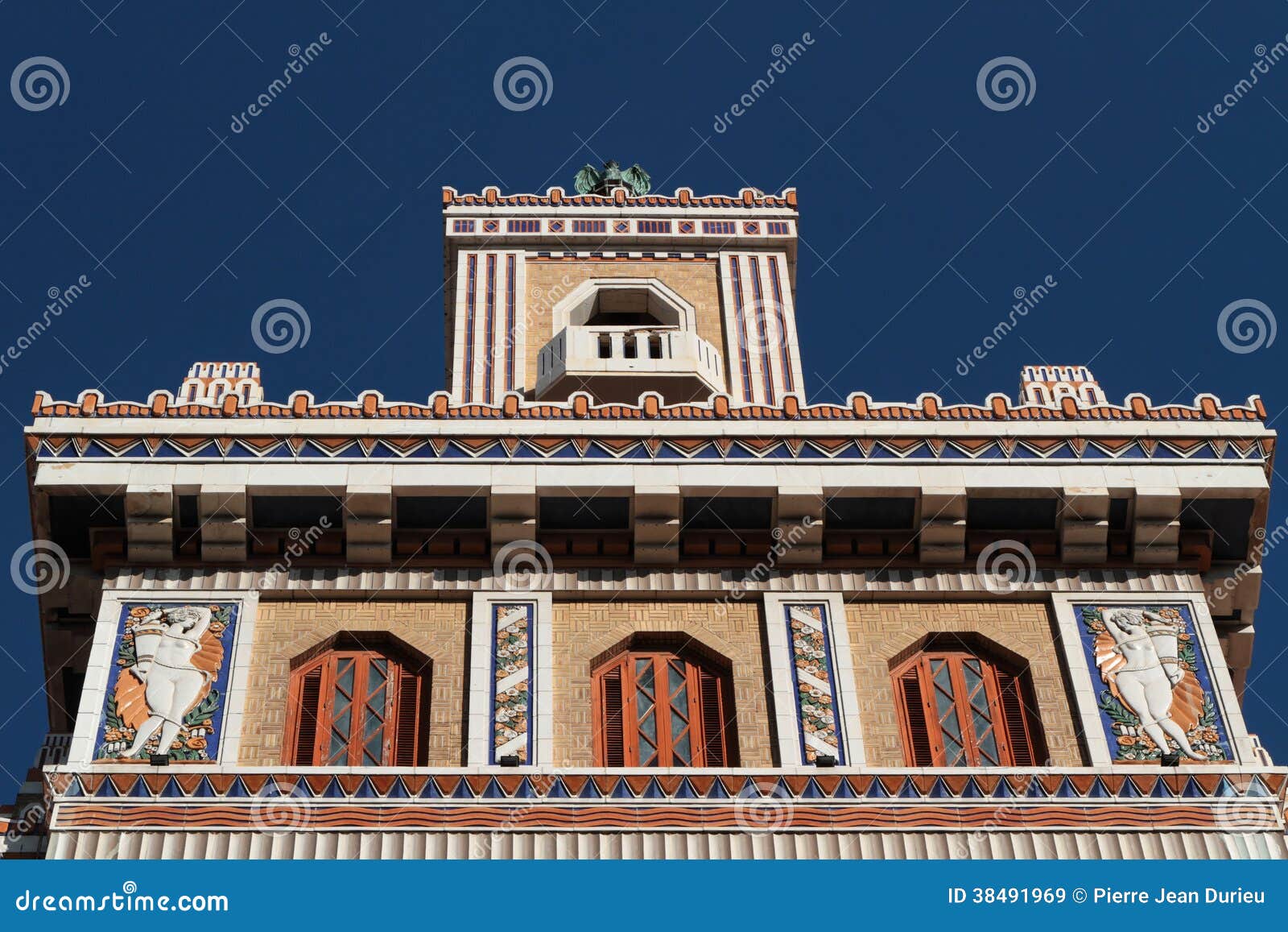 Art Deco Bacardi Building in Havana Stock Image - Image of cuba, tower ...