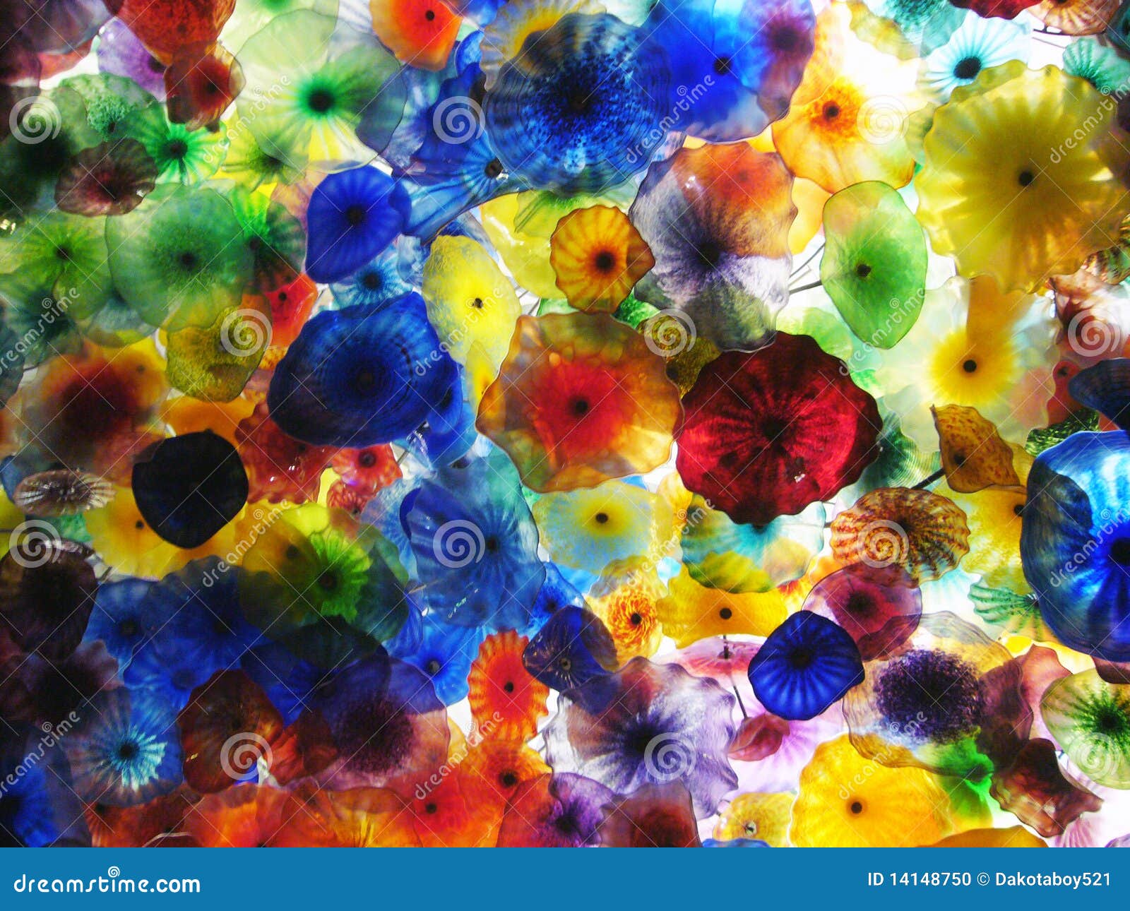 Art en verre de fleur image éditorial. Image du créateur - 14148750