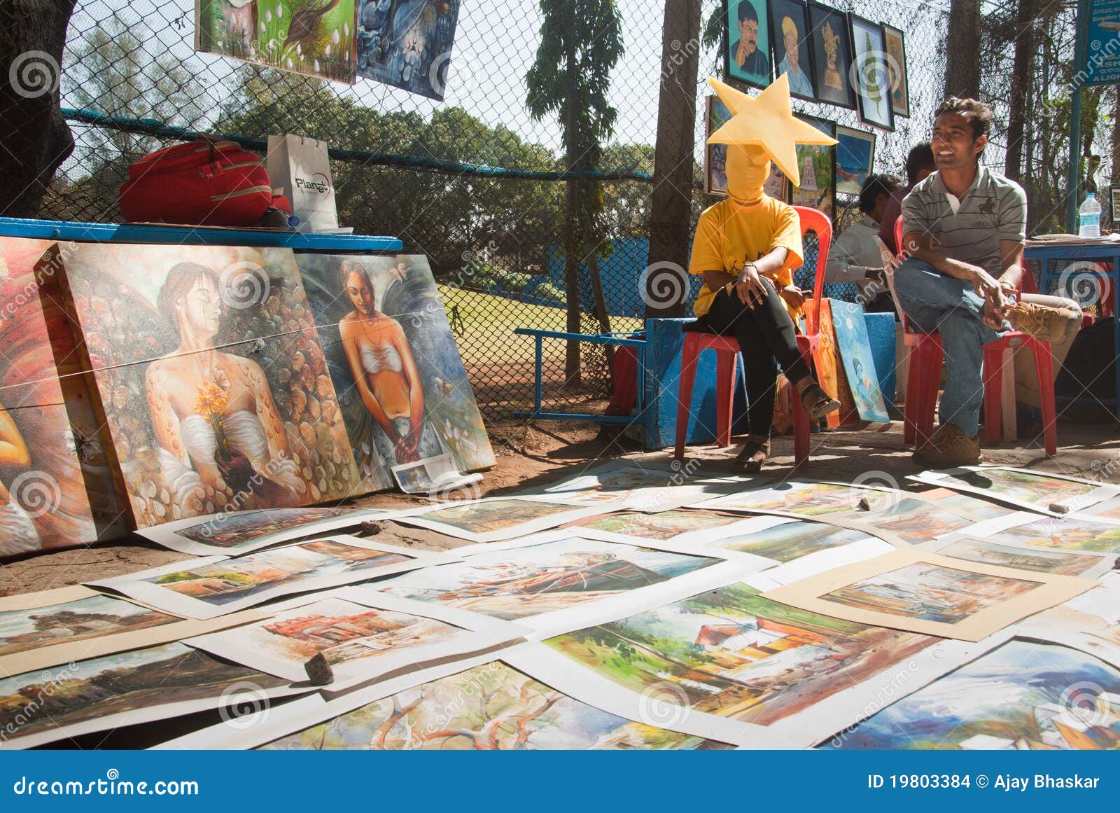 Art fair editorial stock image. Image of decorative, grader - 19803384