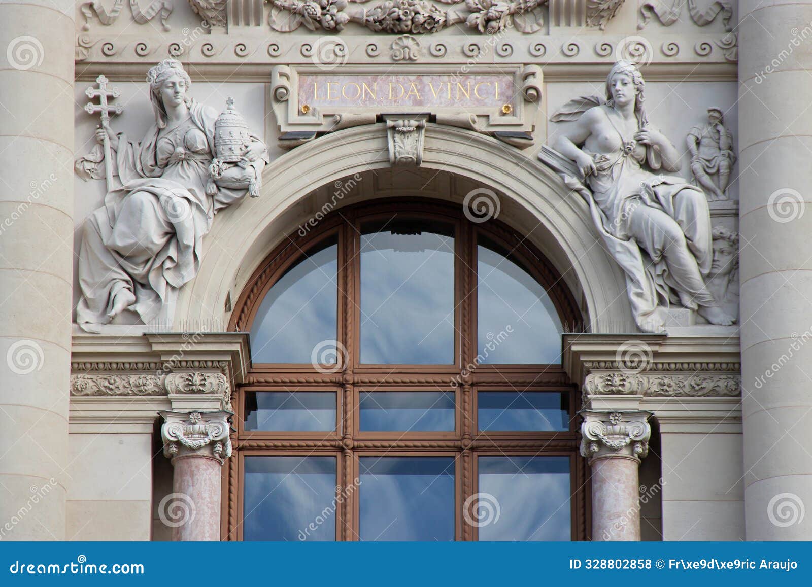 Art Gallery (kunsthistorisches Museum) in Vienna - Austria Stock Photo ...