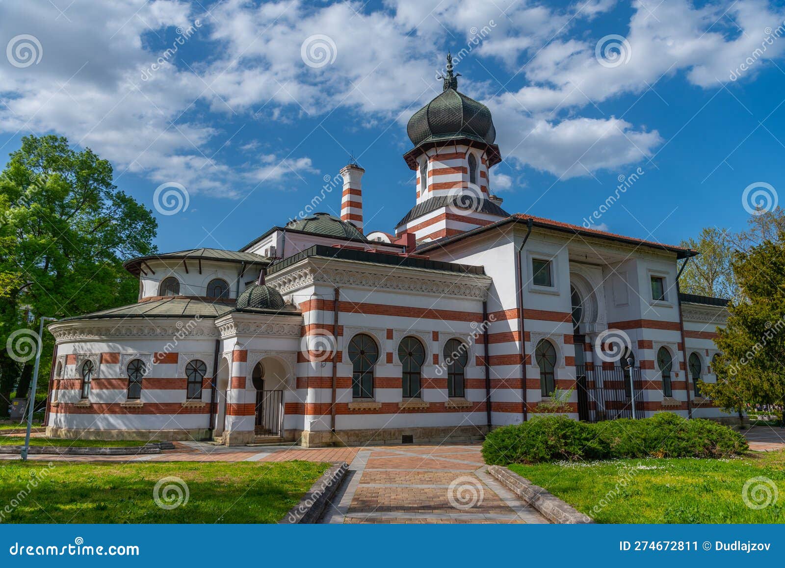 Art Gallery in the Old Bath House in Pleven Stock Image - Image of painting, garden: 274672811