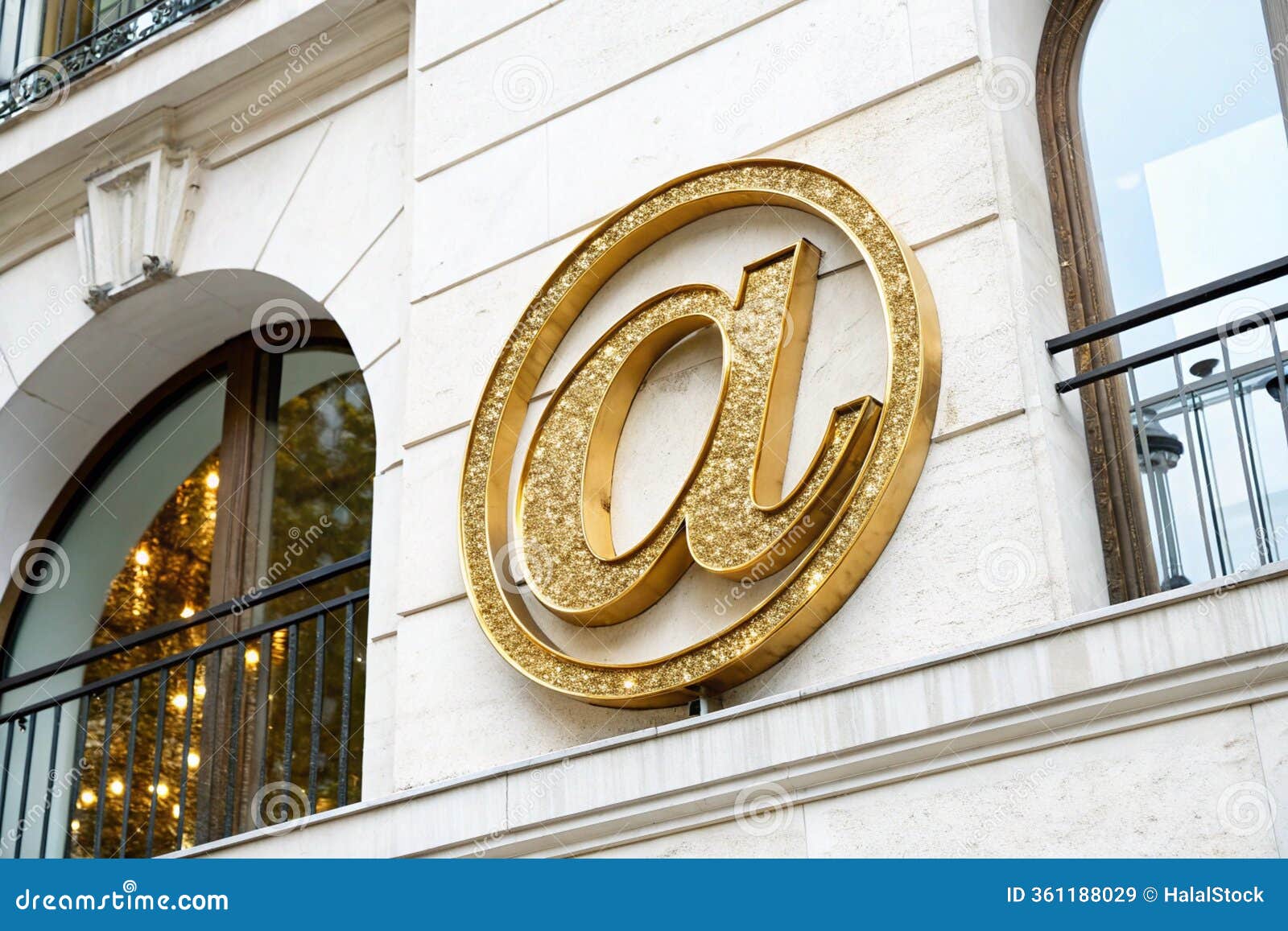 Art Gold Symbol of Interest on a White Background Stock Illustration ...