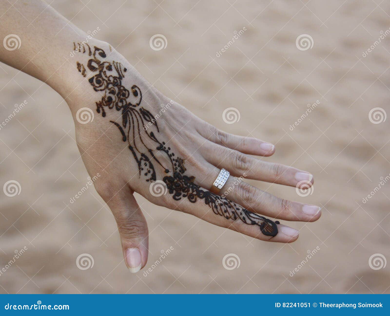 Art of henna paint on hand stock image. Image of bride - 82241051