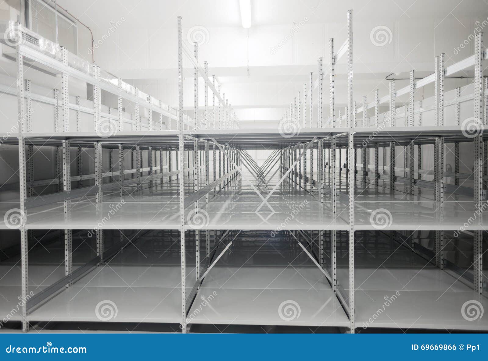 Art History Museum Depository Stock Photo - Image of logistics, keeping ...
