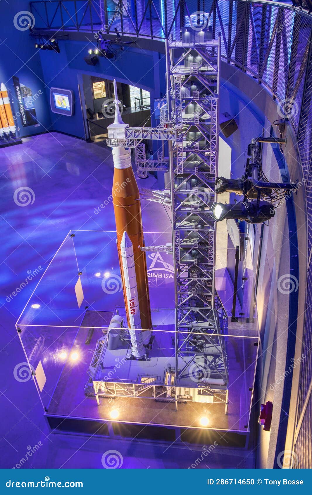 Artemis with Launch Pad Replica in the Gateway Complex Editorial Image ...
