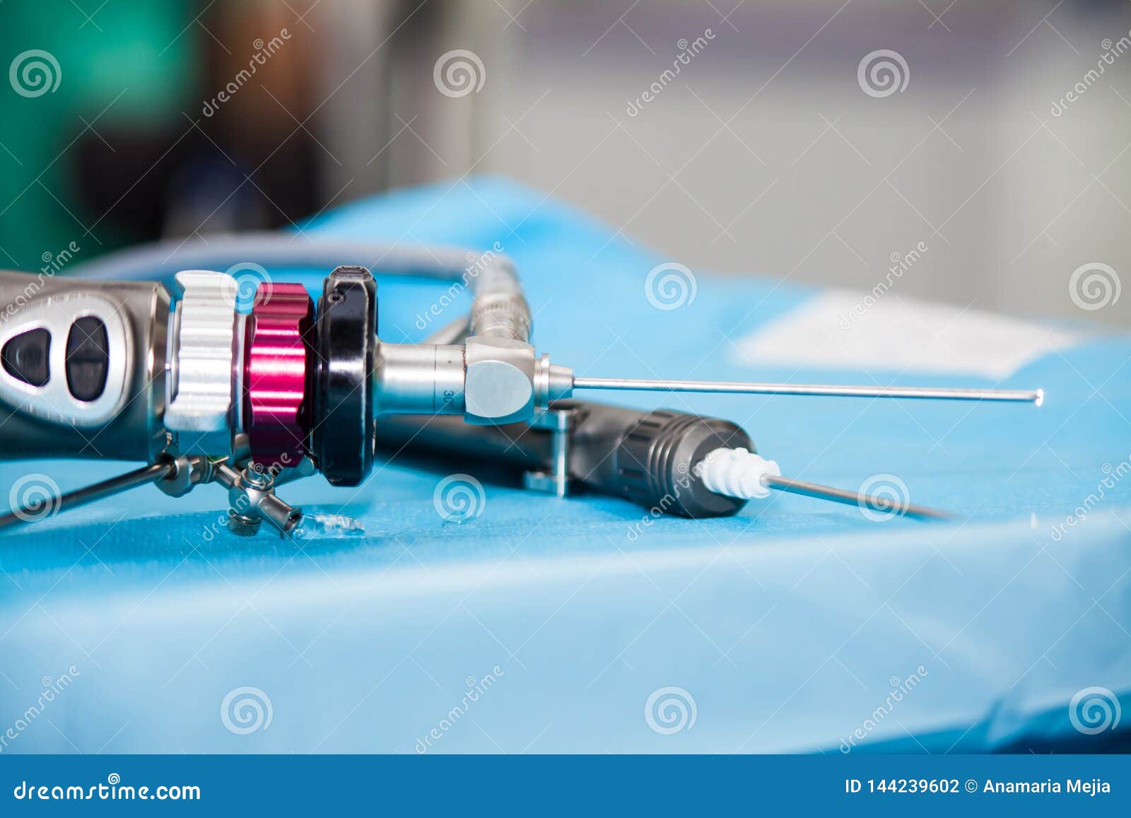 Arthroscope Surgery. Orthopedic Surgeons In Teamwork In The Operating ...