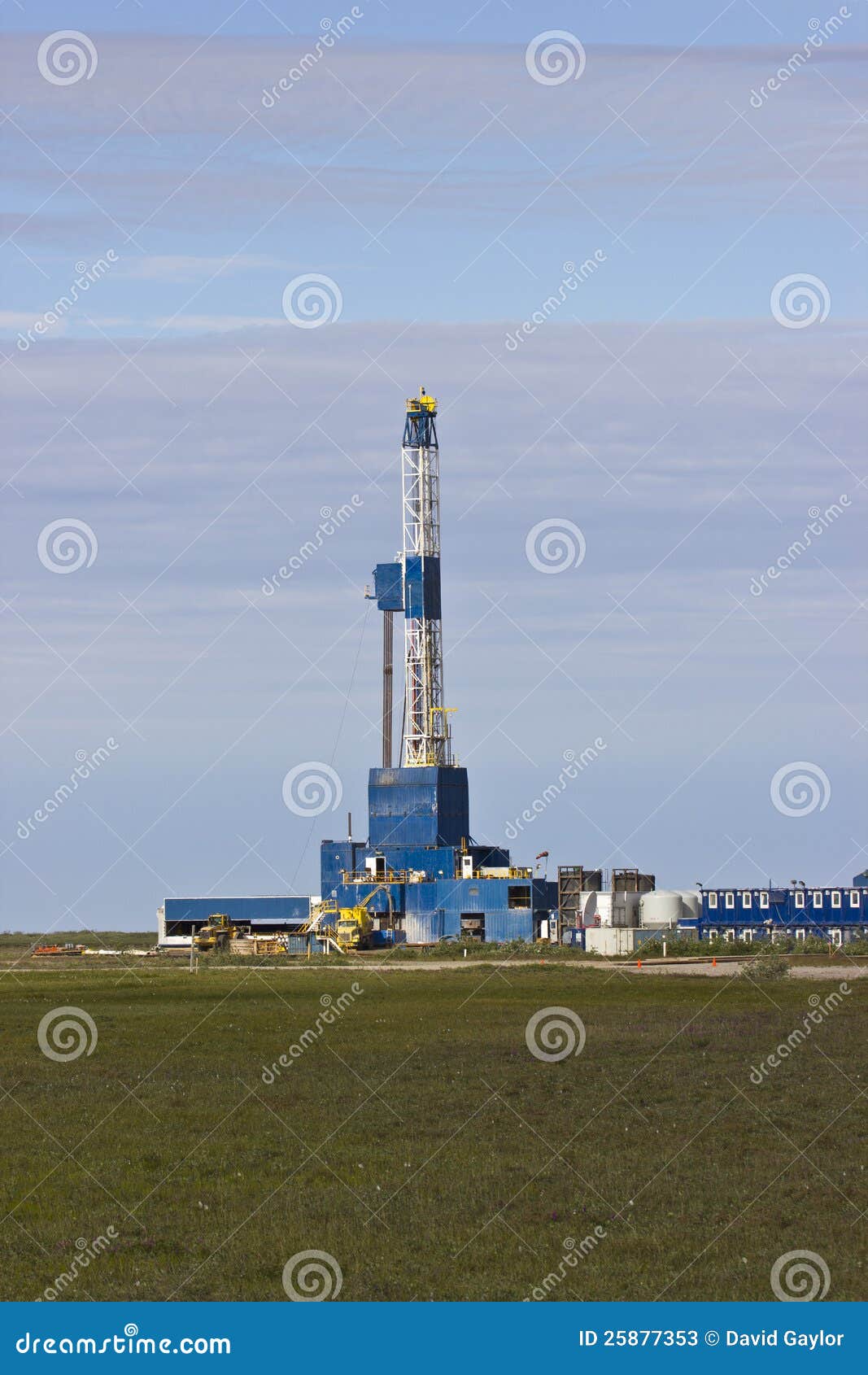Artic drilling rig stock image. Image of chemical, fuel - 25877353