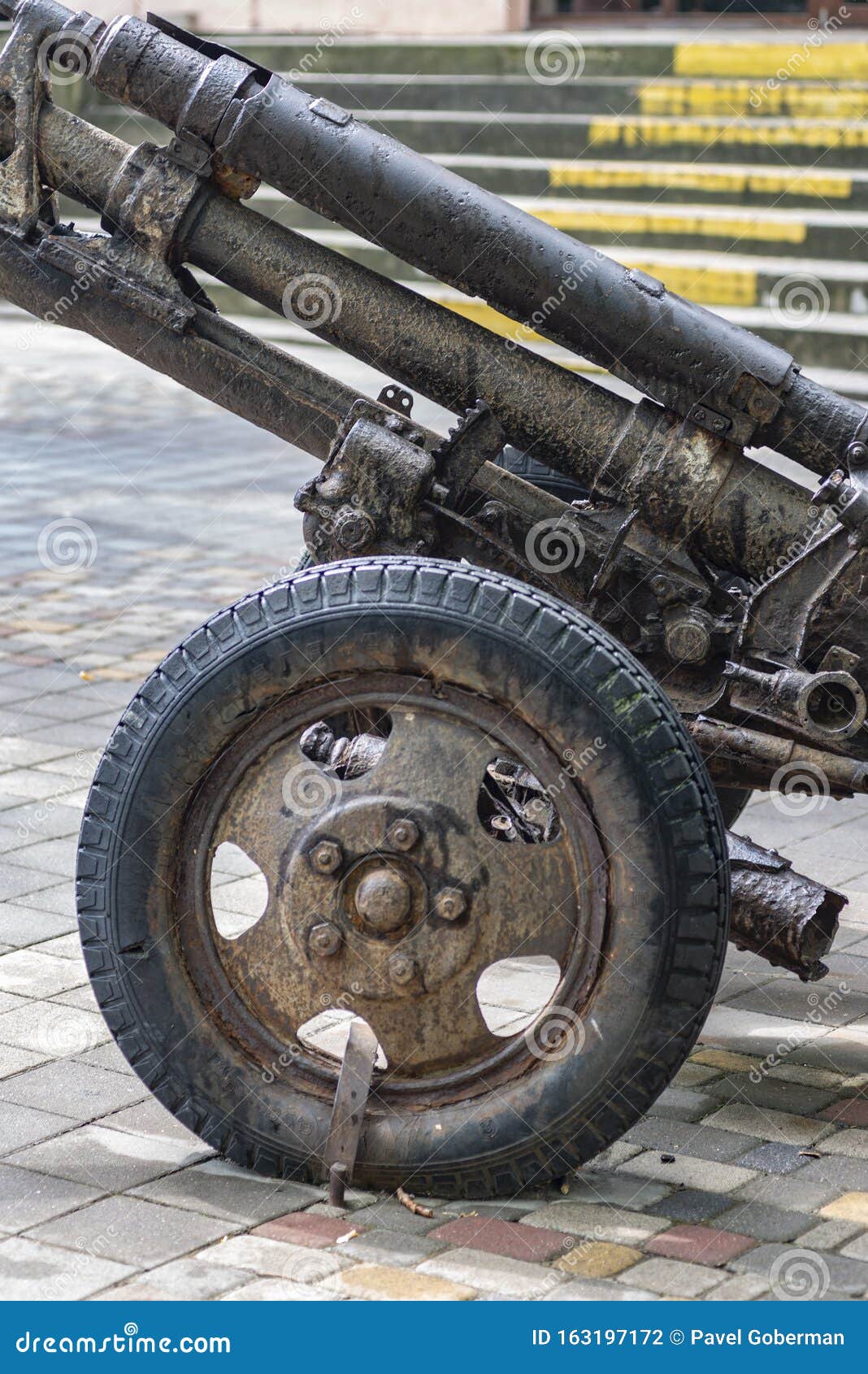 Artillery Rusty Gun of the Second World War Stock Photo - Image of ...