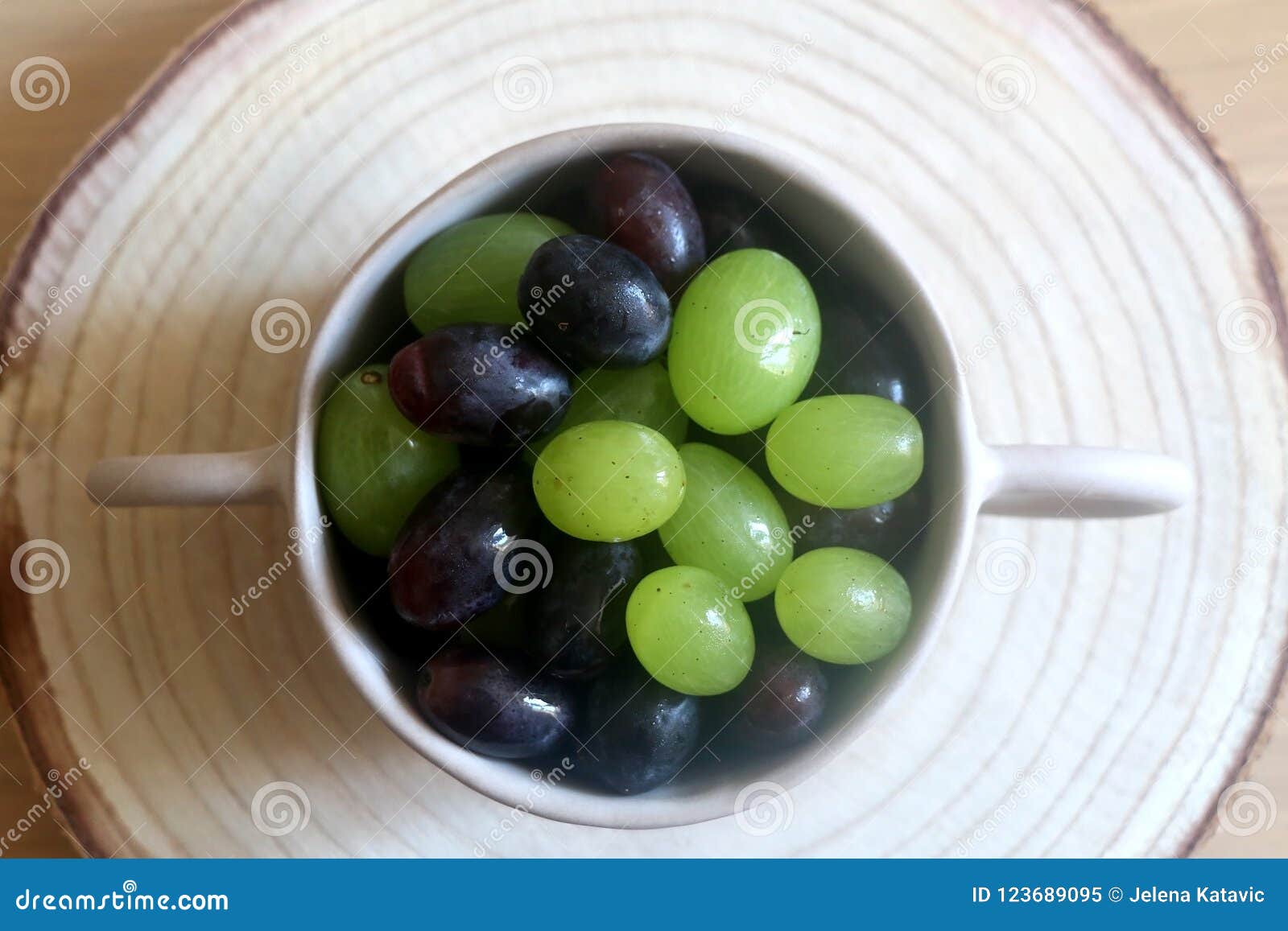 Bowl of Grapes stock image. Image of blue, diet, fruit - 123689095