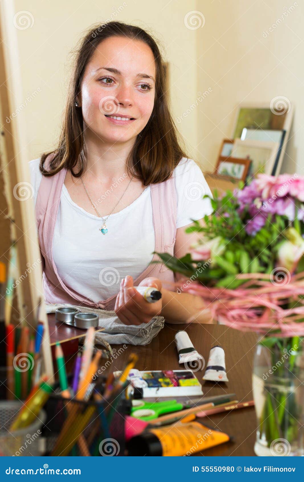 Artist Creating a New Picture Stock Photo - Image of artist, drawing ...