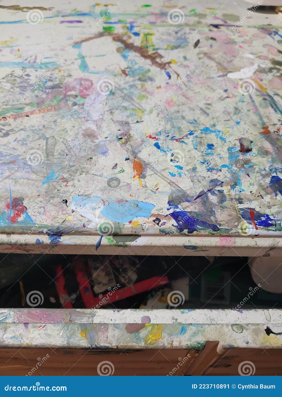 Artist& X27;s Working Table Paint on Table Stock Image - Image of ...