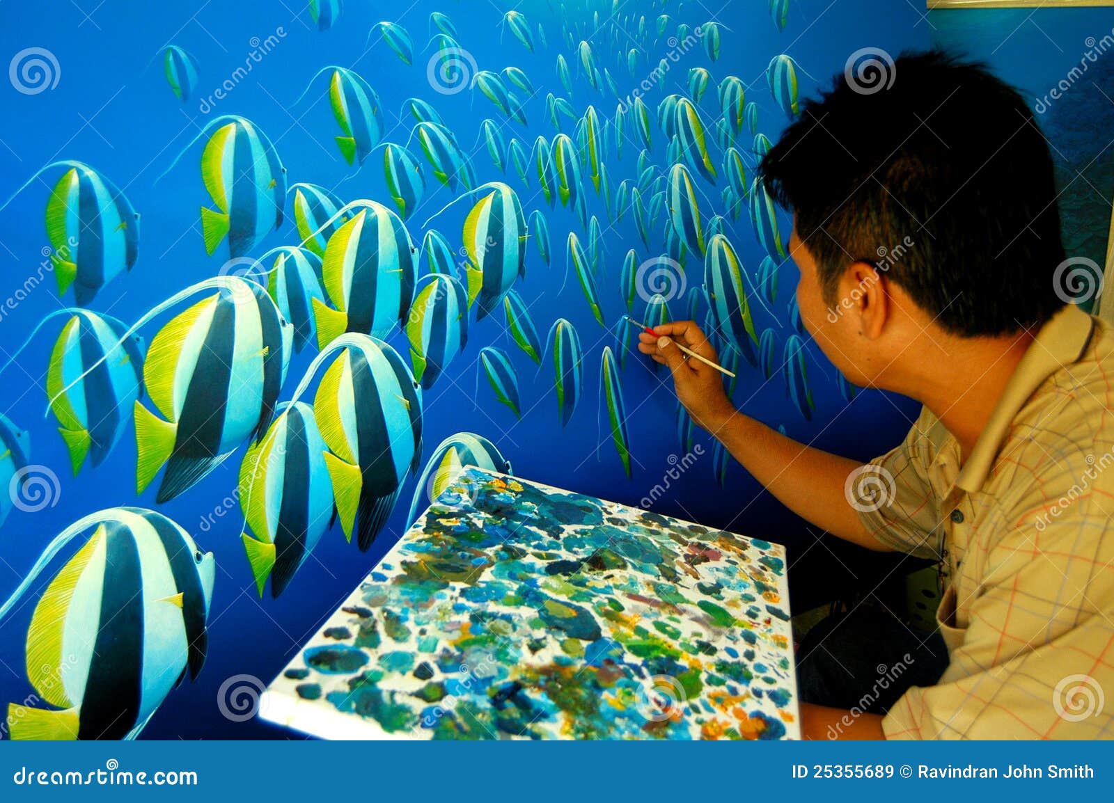 Artist at Work editorial stock image. Image of colony - 25355689