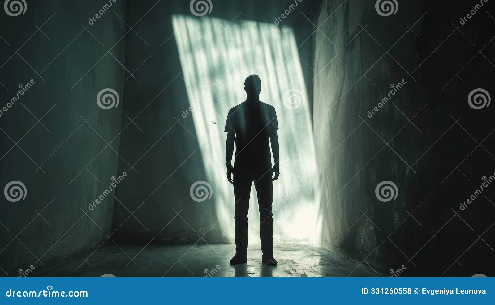 Artistic Man Silhouette in Bright Light Casting Dramatic Shadow for ...