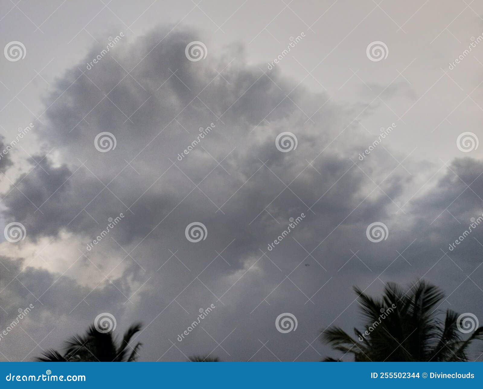Dramatic Cumulus Clouds Visible in the Monsoon Sky Stock Photo - Image ...