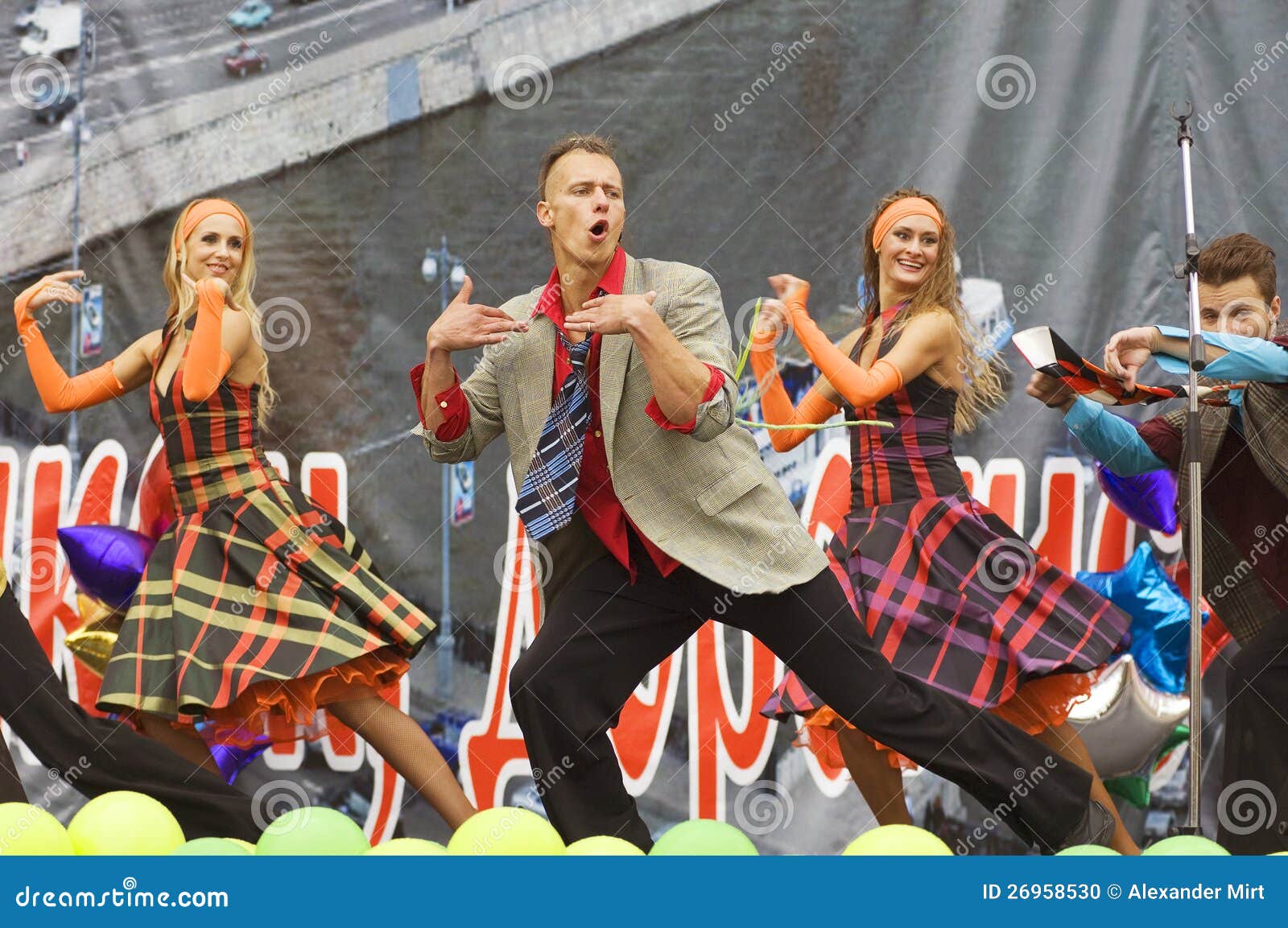 Artists of Ballet Viva-Dance Editorial Image - Image of prance, event ...