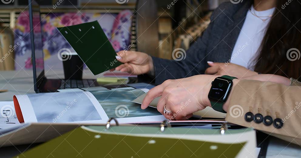 Artists Organizing Creative Workshop for Collaborative Session ...