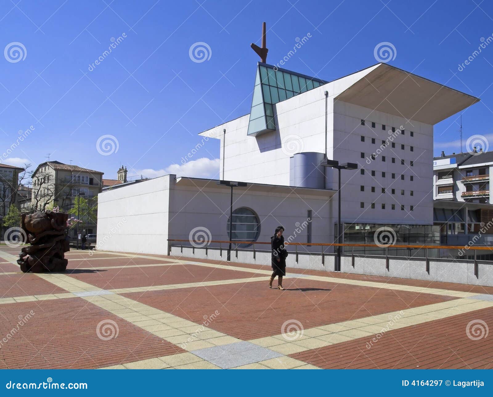 Artium museum editorial photography. Image of pais, vasco - 4164297