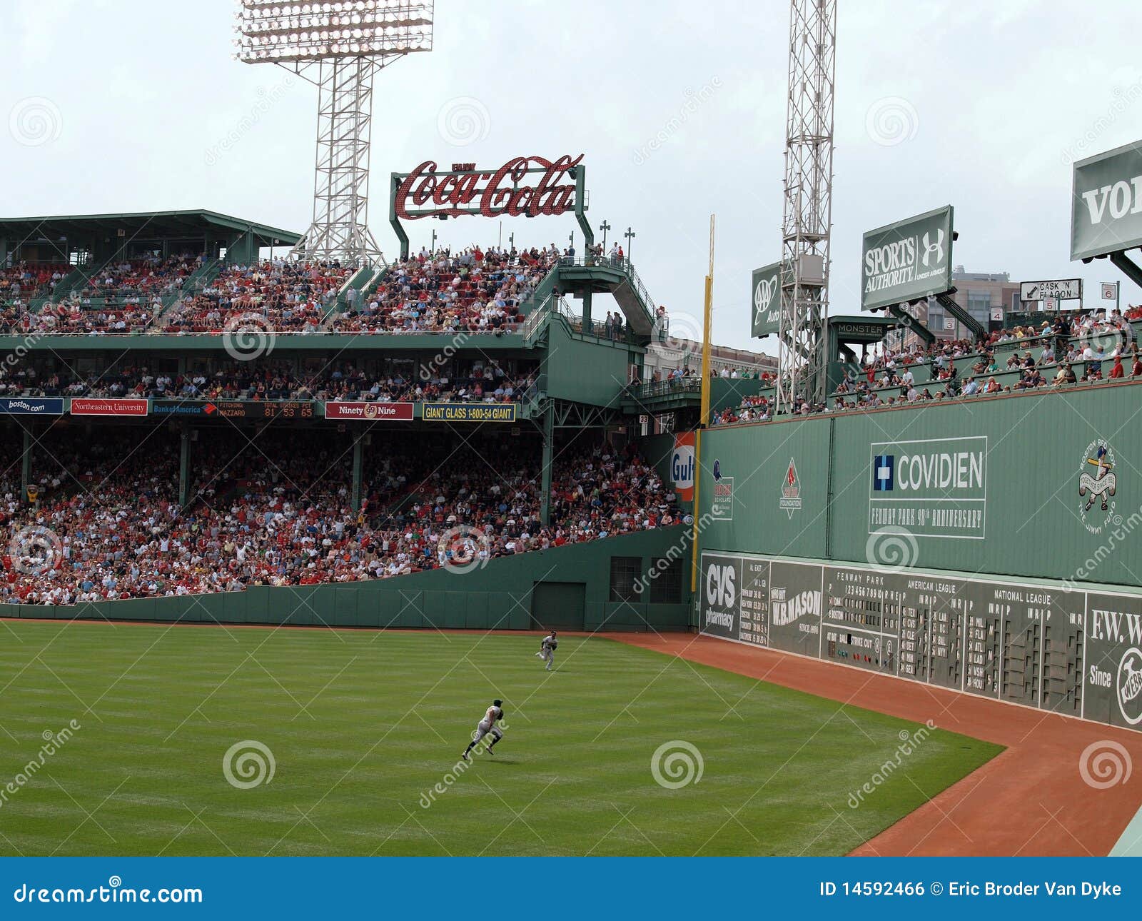 Athletics Run Down Ball Outfield Stock Photos - Free & Royalty-Free ...