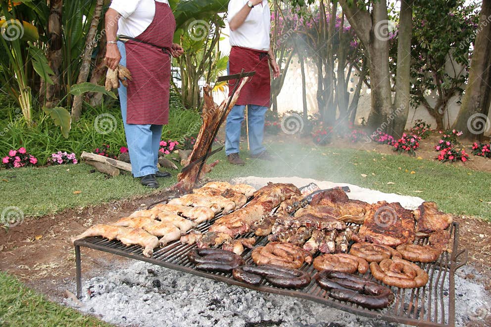 Asado argentino stock image. Image of delicious, beef - 5494235