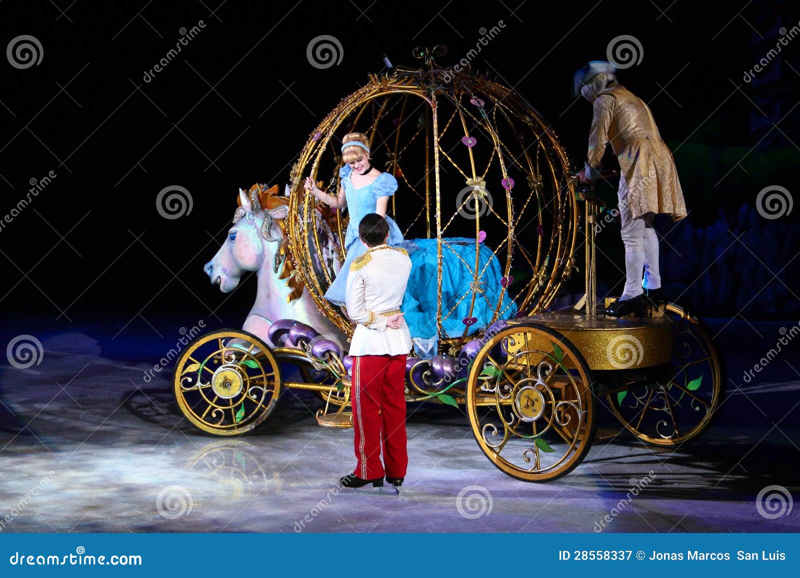 Aschenputtel und Prinz redaktionelles stockfotografie. Bild von stern ...