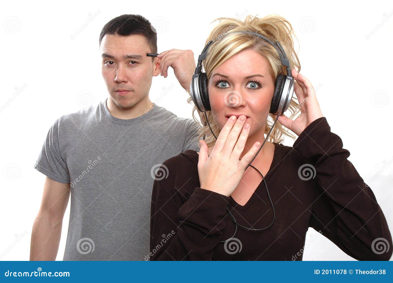 Ascoltando le menti fotografia stock. Immagine di coppie - 2011078