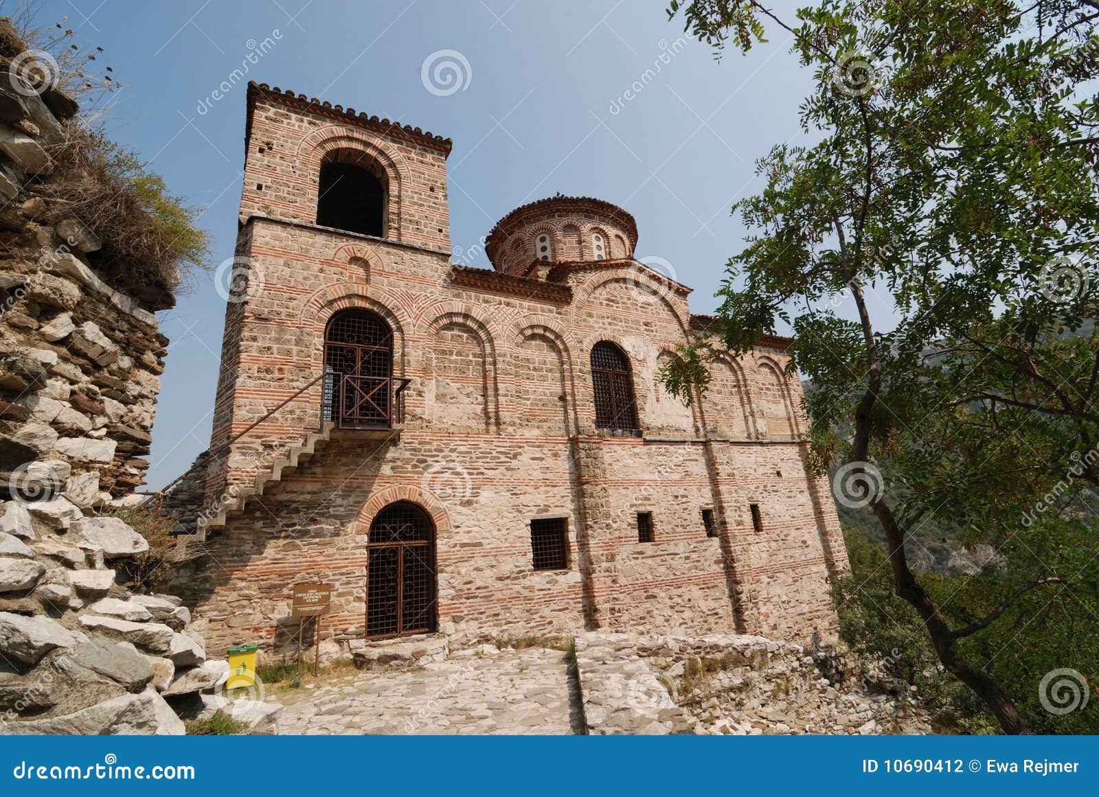 Asenova Krepost fotografia stock. Immagine di medioevale - 10690412