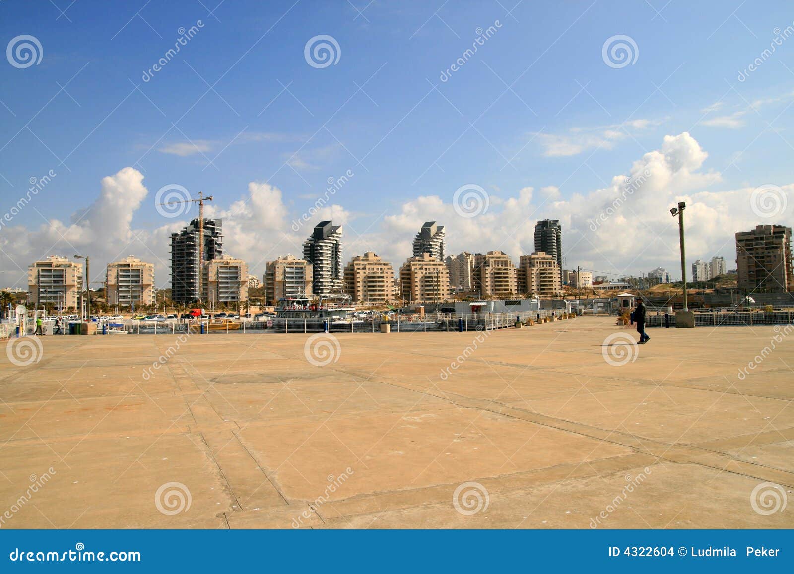 Ashdod-1 photo stock. Image du construction, étage, voyages - 4322604