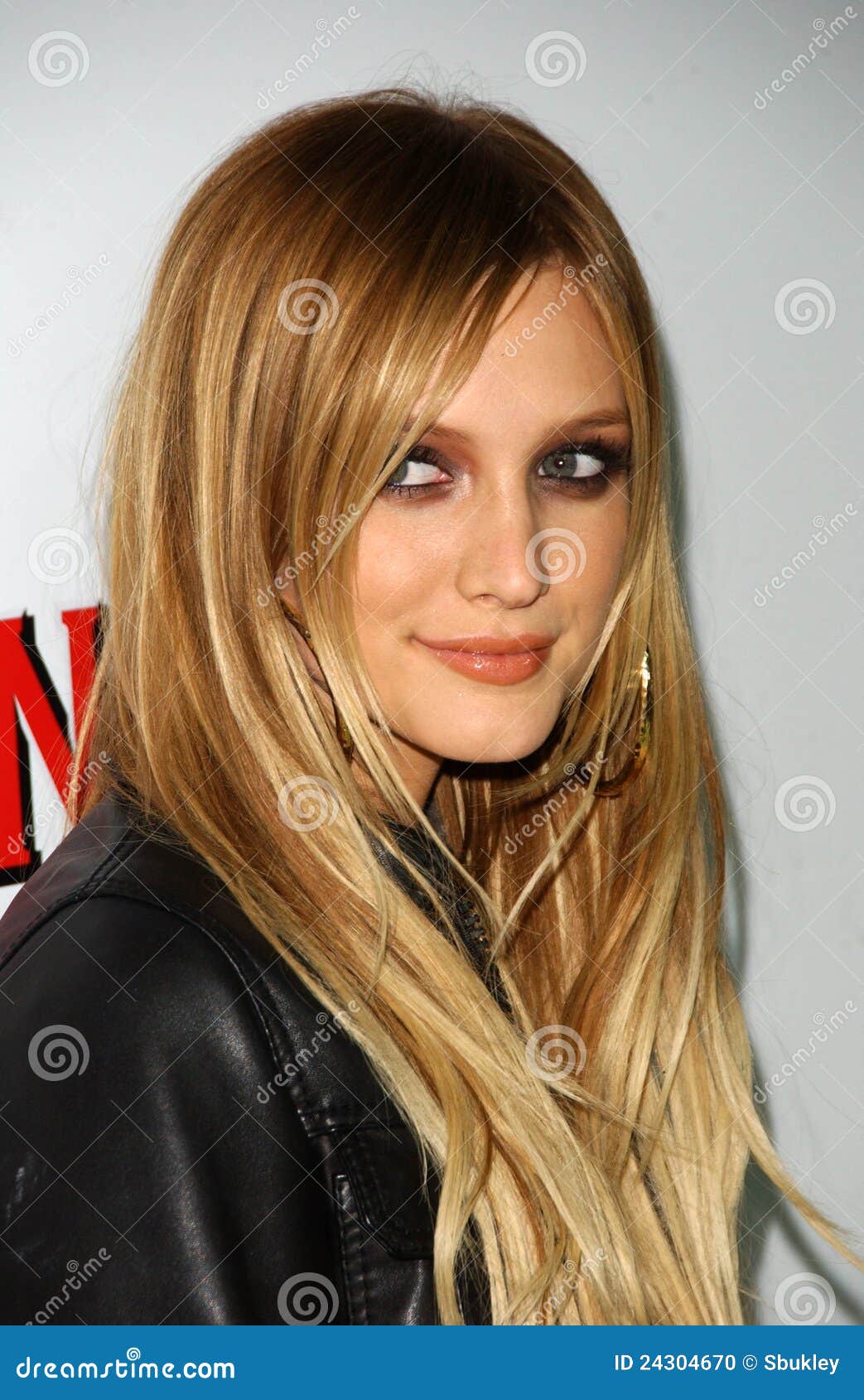 Ashlee Simpson editorial image. Image of opera, hollywood - 24304670