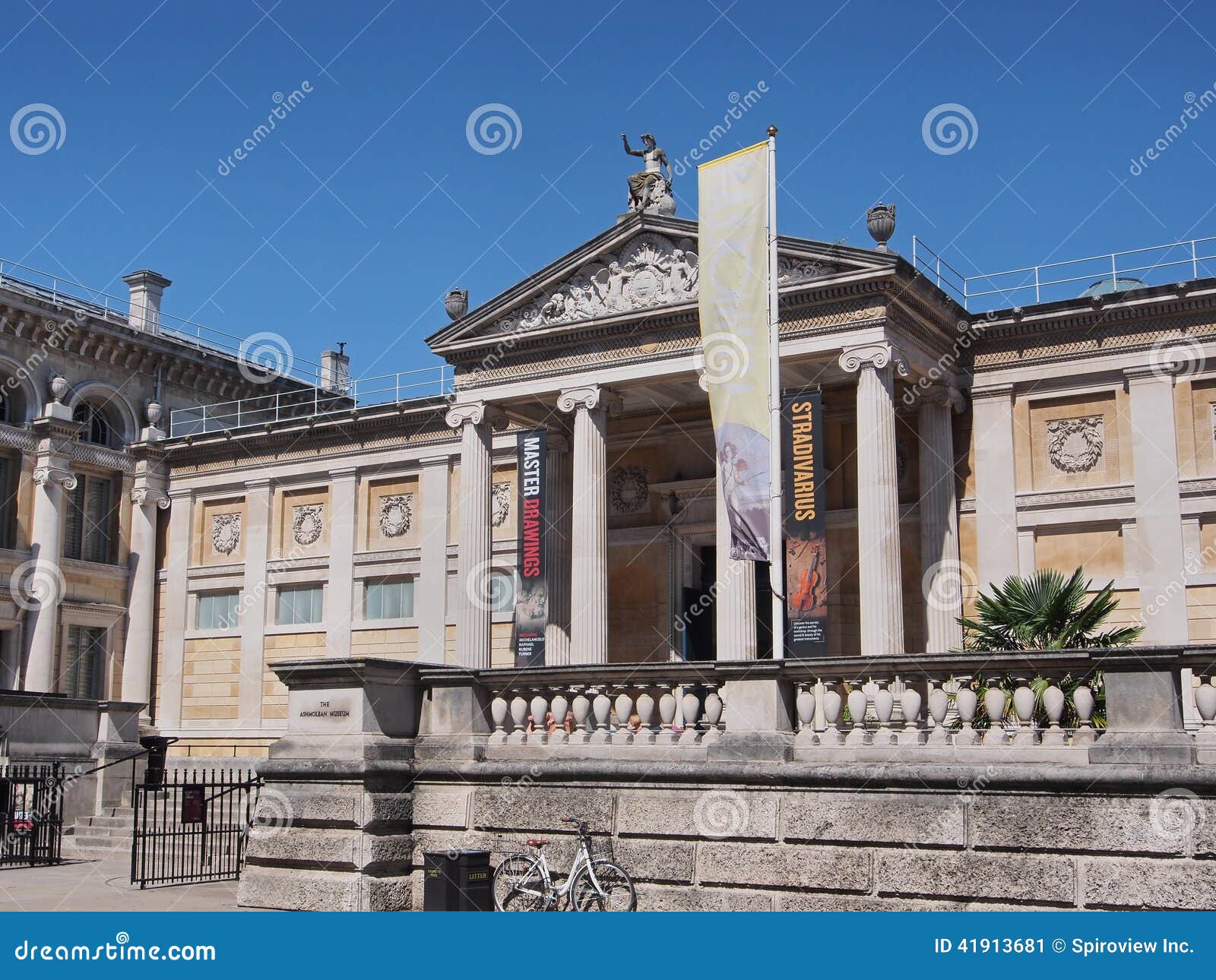 Ashmolean Museum editorial photo. Image of stone, ashmolean - 41913681