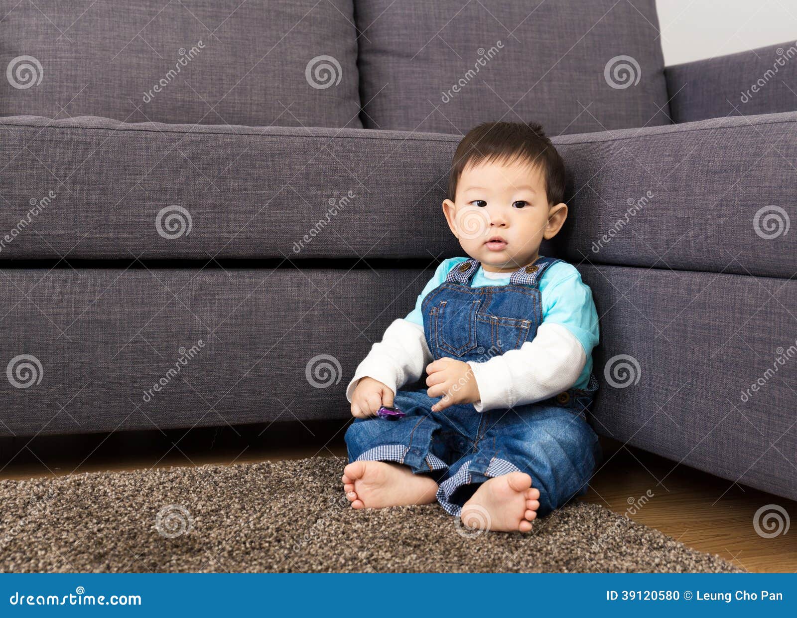 Asia Baby Boy Sitting on Carpet Stock Photo - Image of little, indoor ...