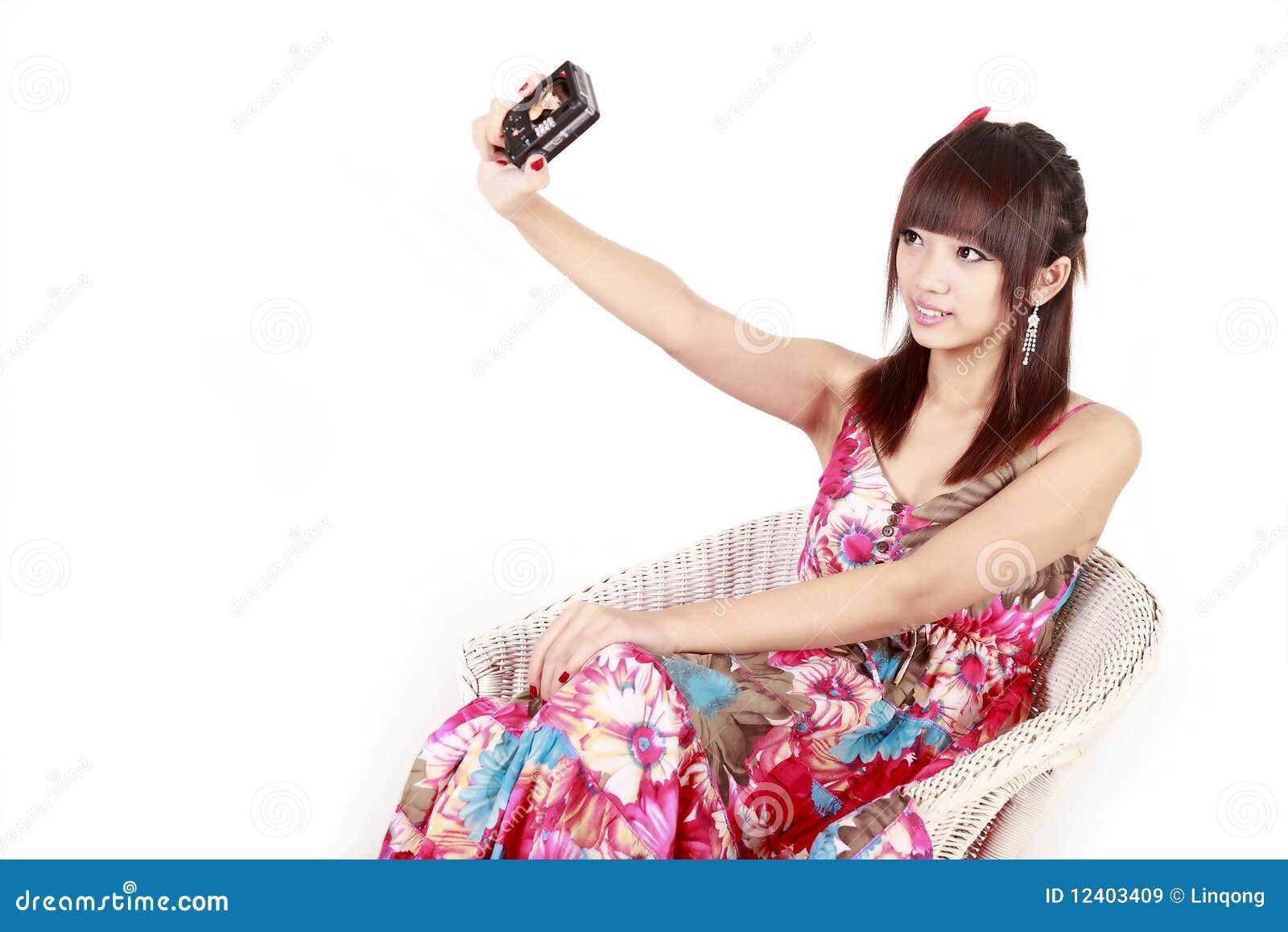 Self Shot Girl Telegraph