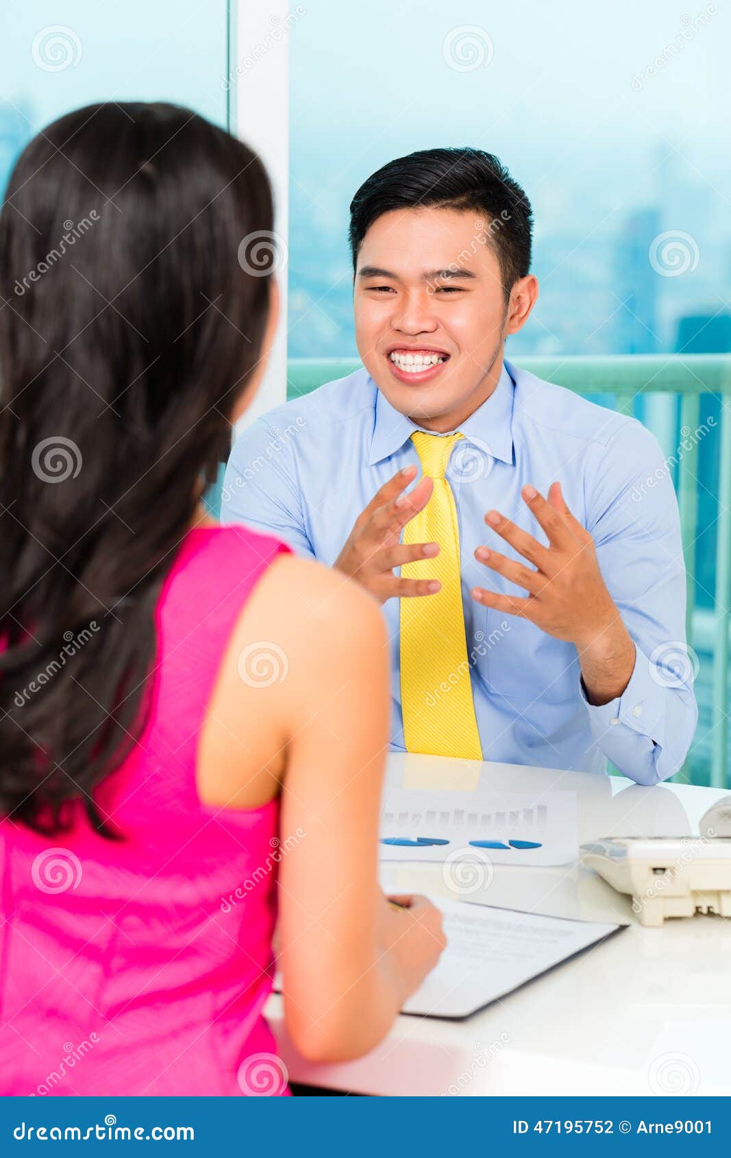 Asian Advisor with Client on Financial Investment Stock Photo - Image ...