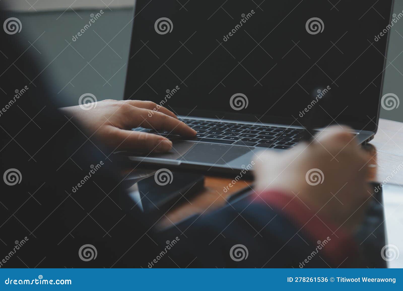 Asian Businesswoman Using Laptop Computer and Working at Office with ...