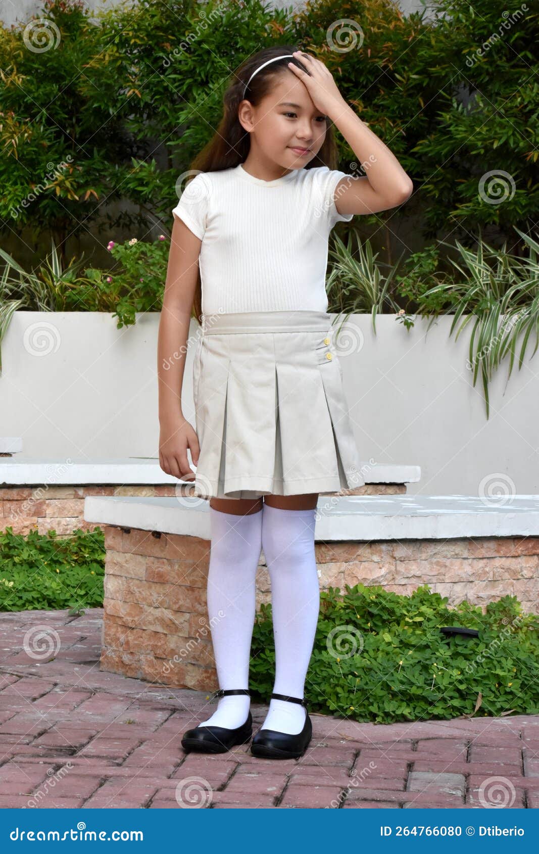 Asian Child Memory Problems Standing in Park Stock Photo - Image of ...