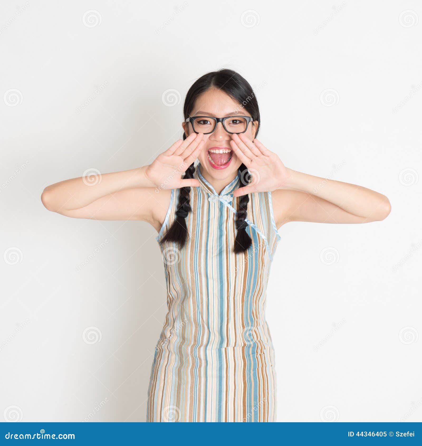 475 Asian Chinese Girl Shouting Loud Stock Photos - Free & Royalty-Free ...