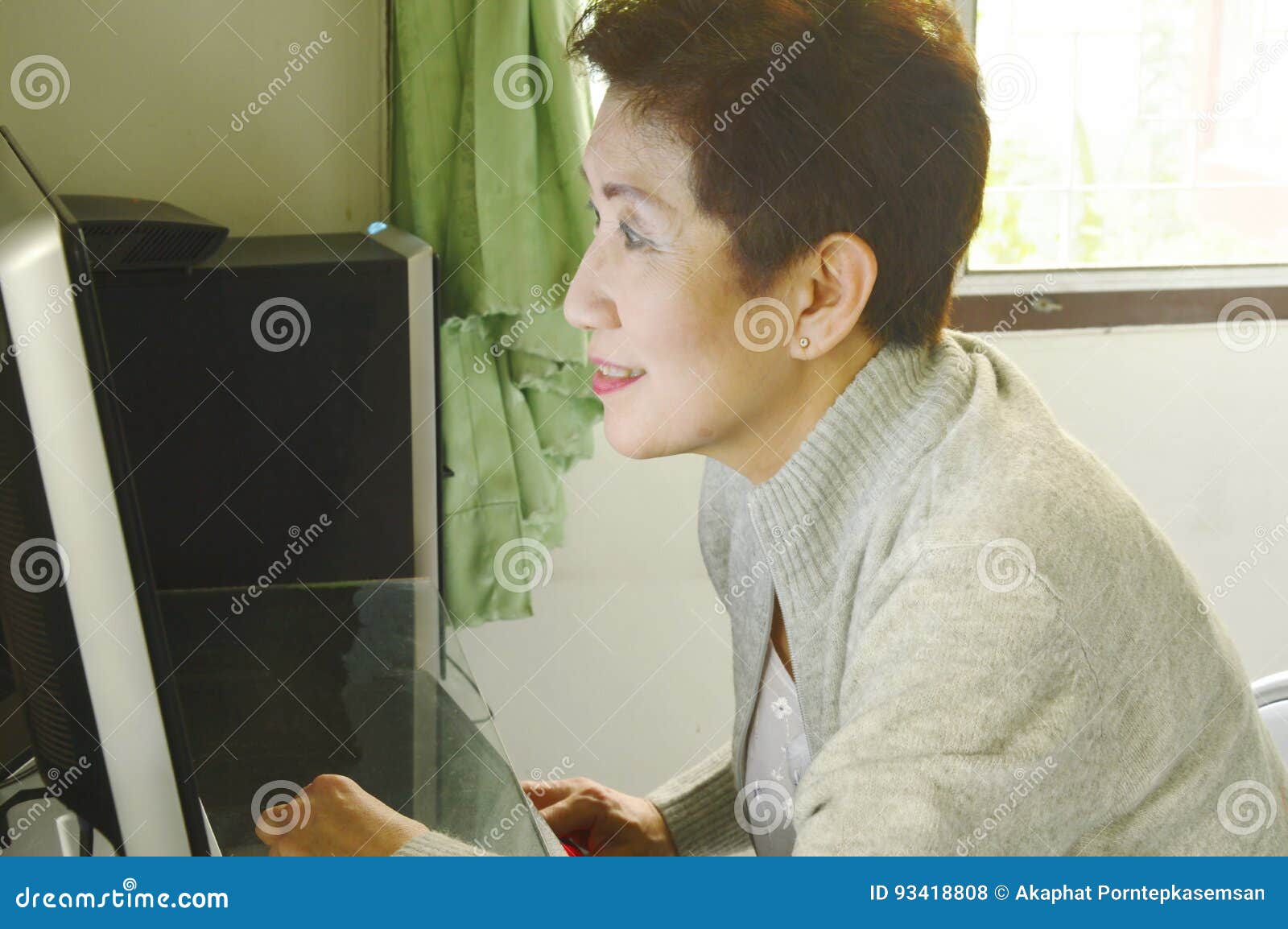 Asian Elder Woman Enjoy Working with Personal Computer Stock Photo ...