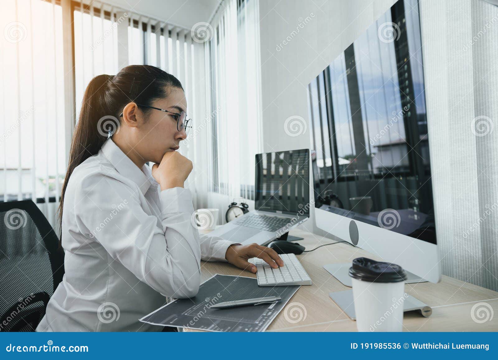 Asian Female Software Developers are Stressed in Analyzing Code-based ...