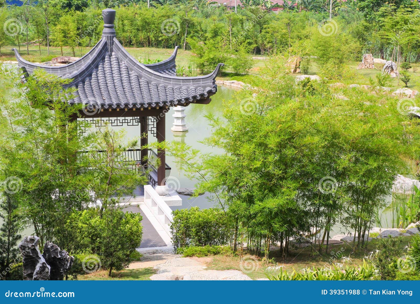 Asian garden with pavilion stock photo. Image of pavilion - 39351988