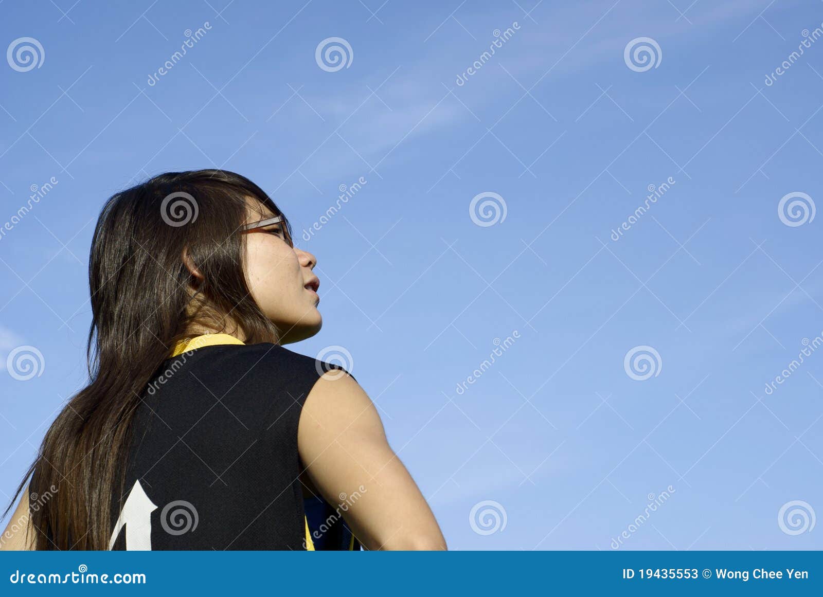 Asian girl look up stock image. Image of wonder, teen - 19435553