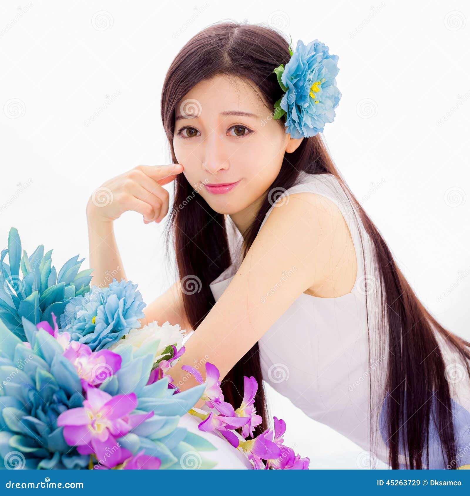 Asian Girl Make Up Spa Model in Flowers Stock Image - Image of beauty ...