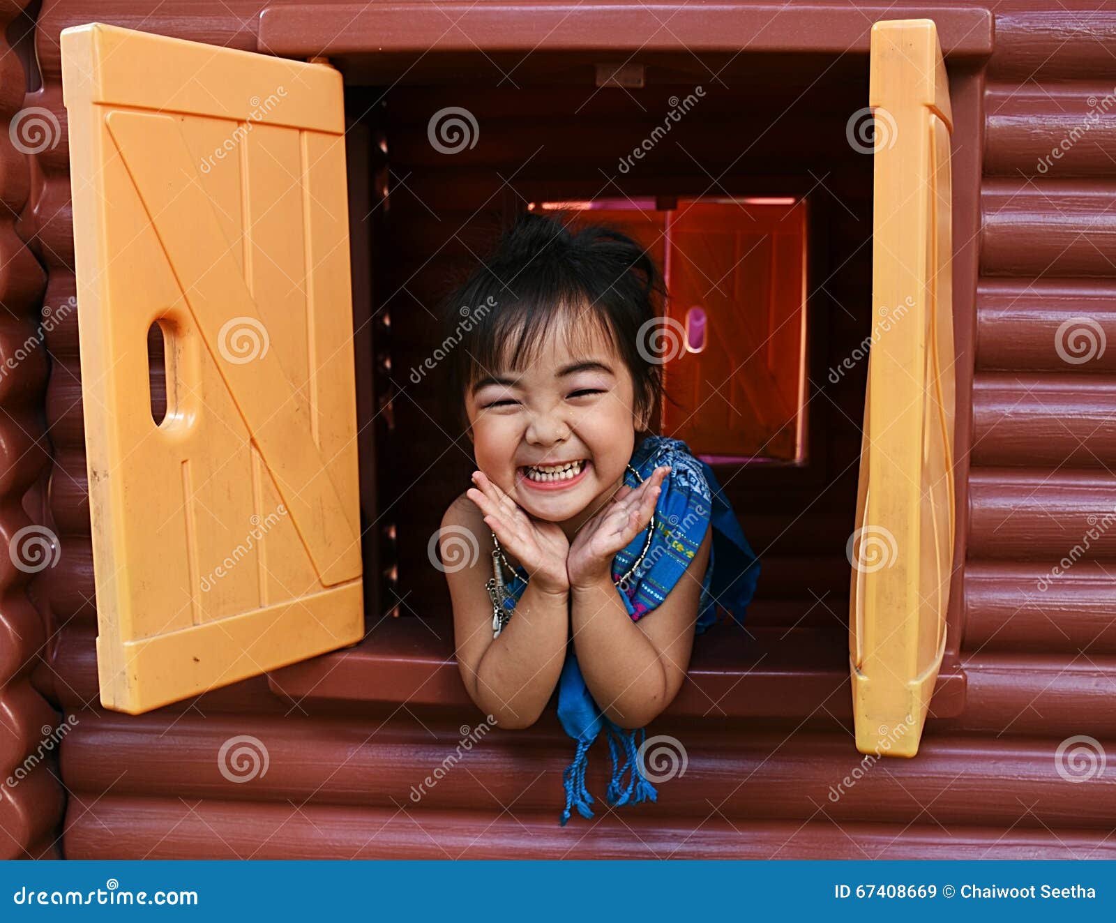 70,542 Girl Smile Window Stock Photos - Free & Royalty-Free Stock ...