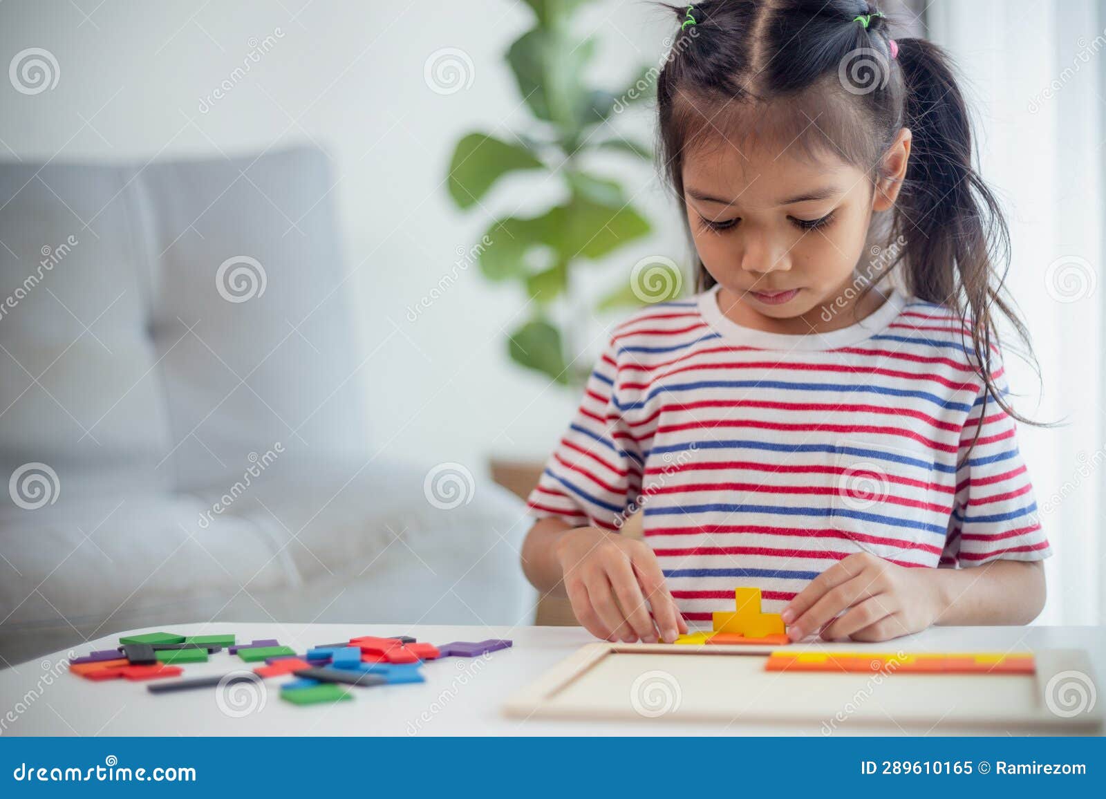 Asian Girls Play with Puzzles, Learn Math, Education Concept Stock ...