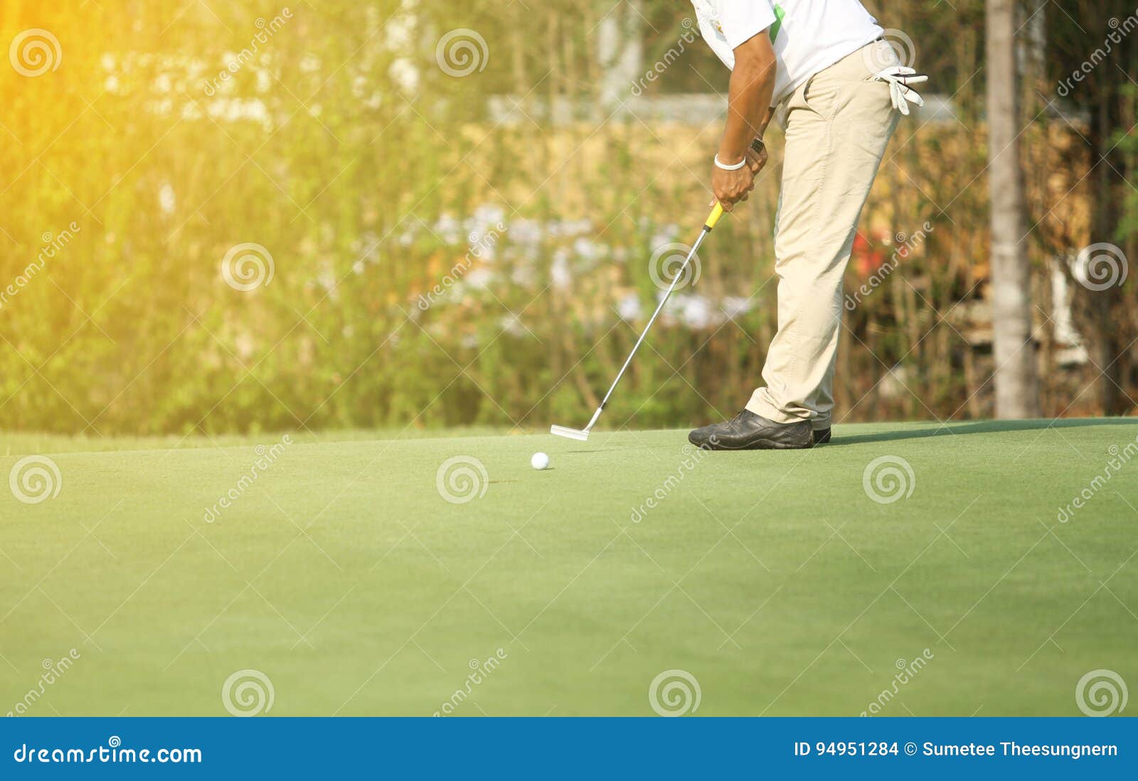 Asian Golfers Hit Sweeping and Keep Golf Course in the Summer for Relax ...