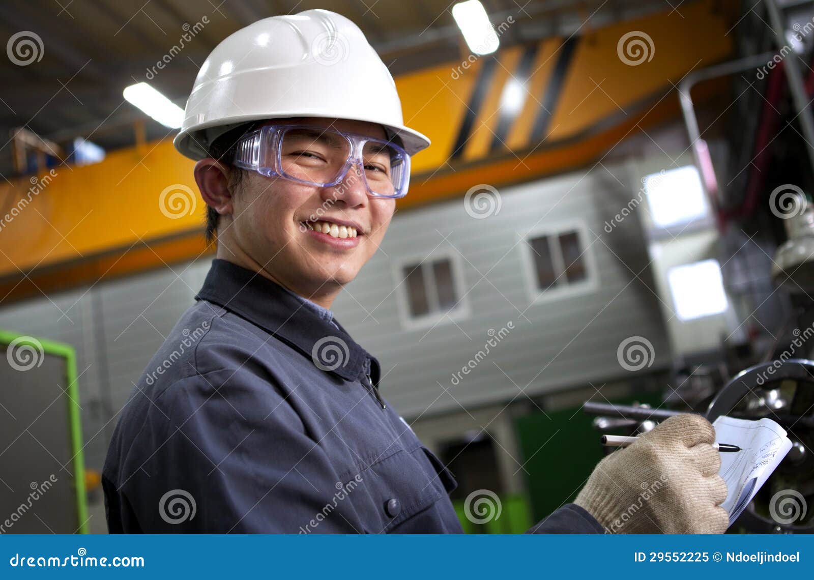Asian Male Industrial Mechanic Stock Image - Image of fettler, machine ...