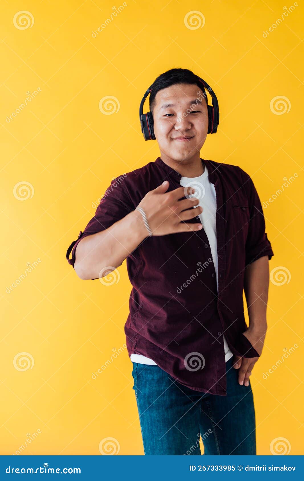 Asian Man Dancing Alone To Music Dance Stock Image - Image of studio ... Asian Man Dancing Alone To Music Dance Stock Image - Image of studio ...