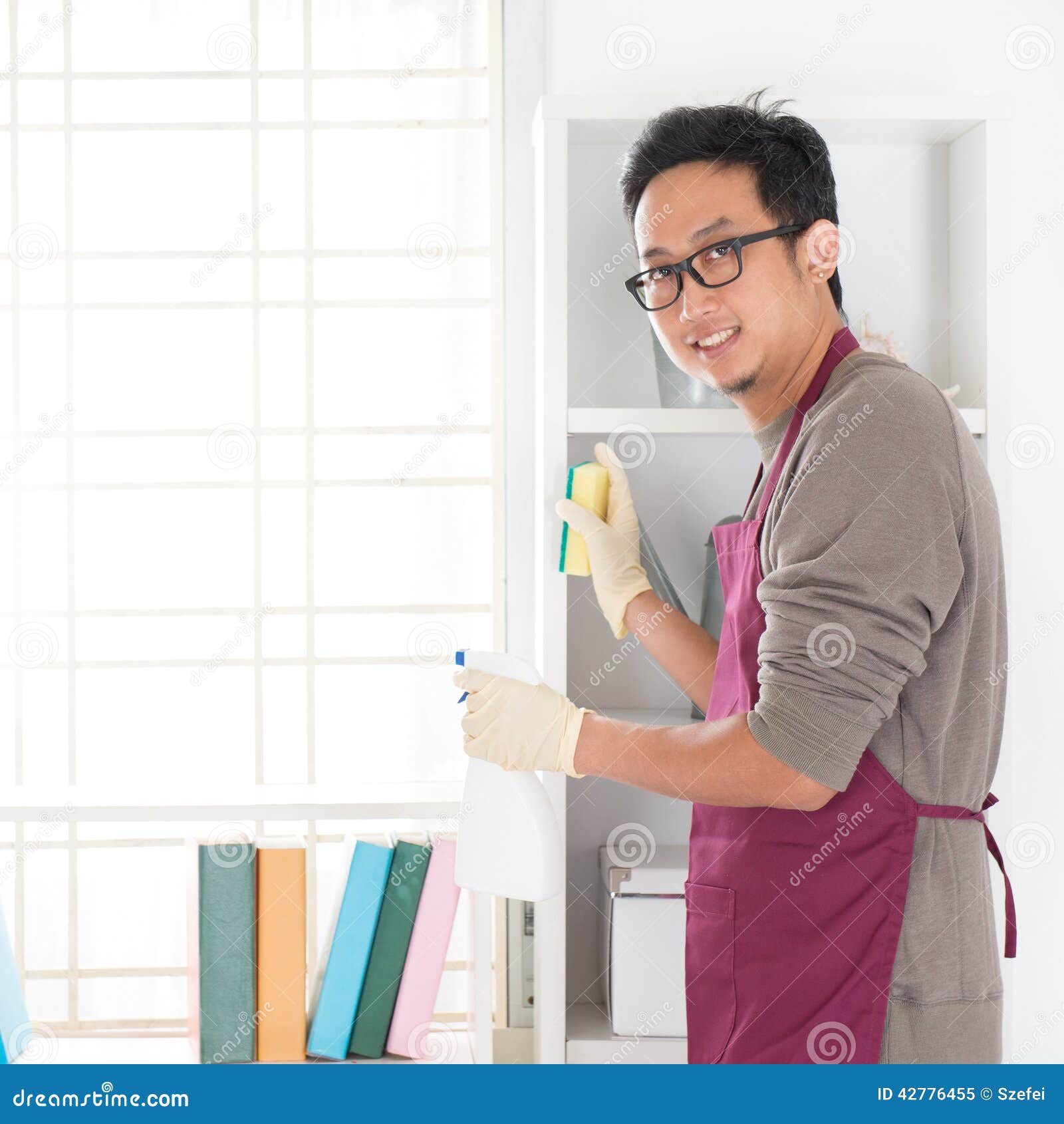 33,384 Man Housekeeping Stock Photos - Free & Royalty-Free Stock Photos ...