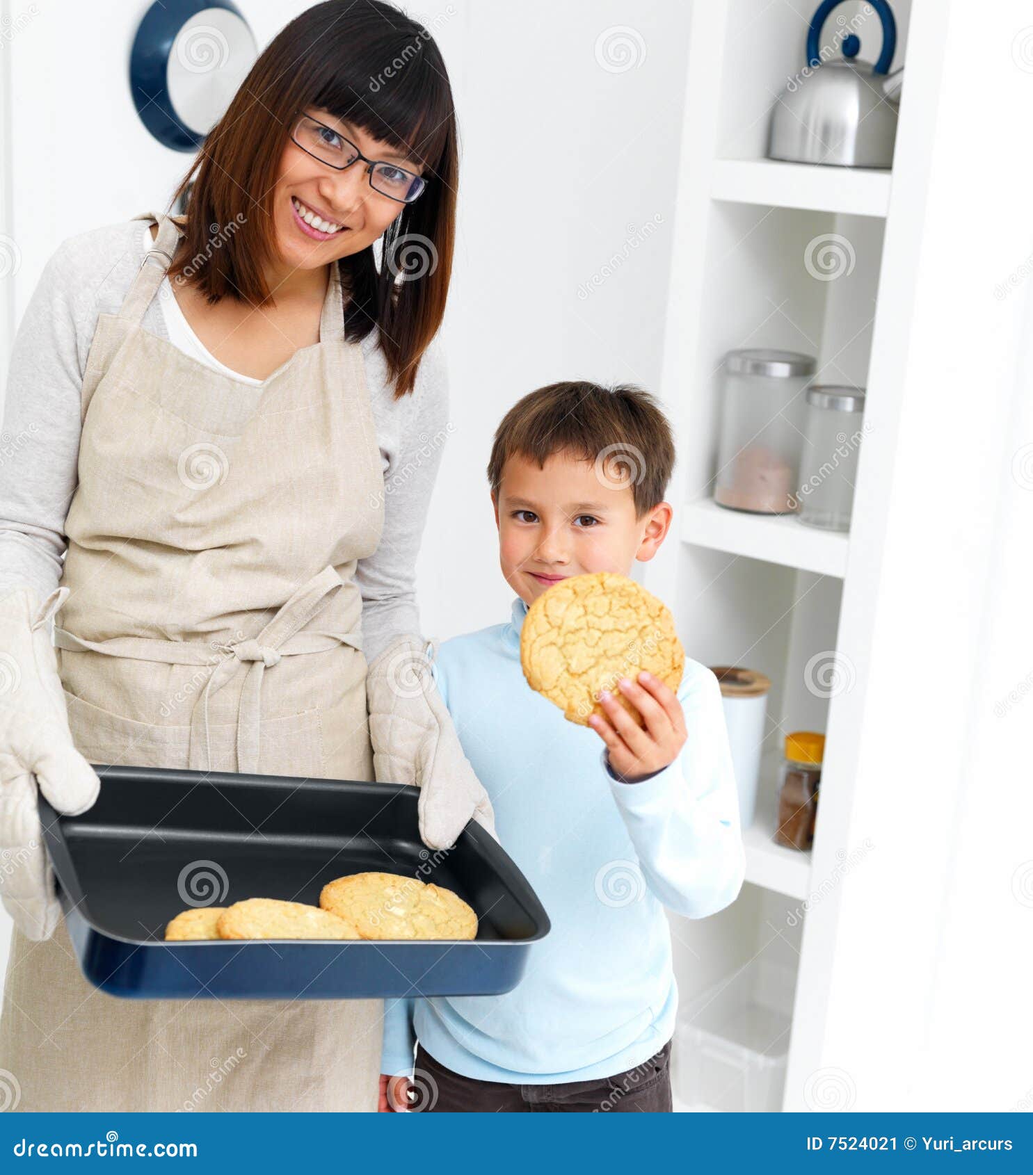 Asian People Baking Cookies at Home Stock Image - Image of lady, family ...