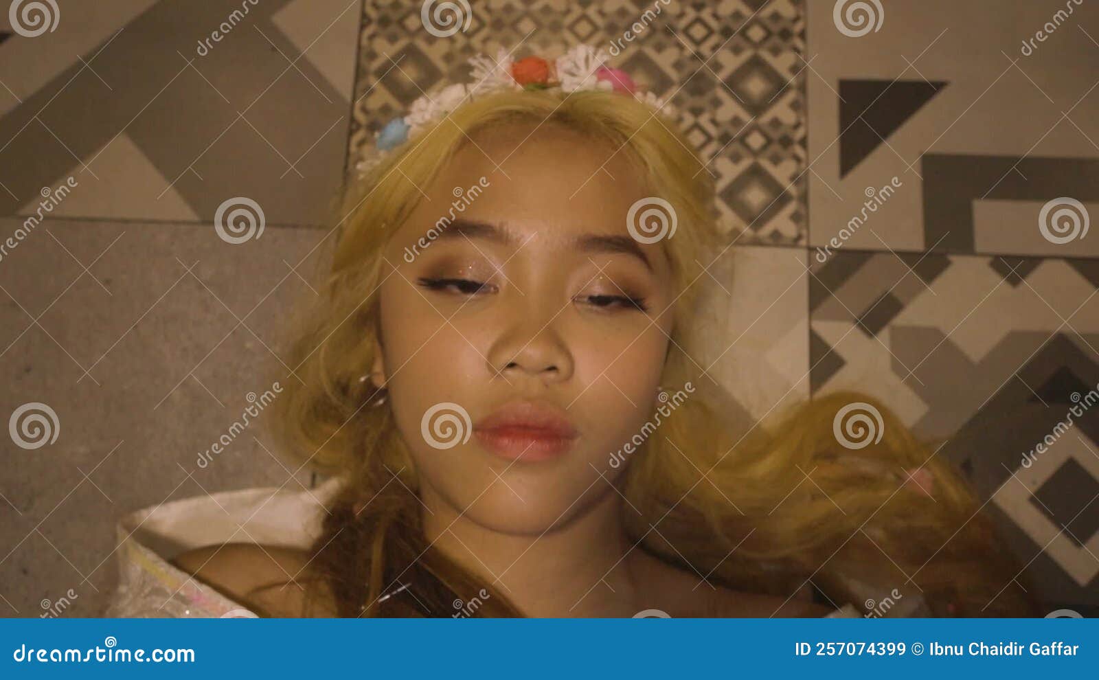 Asian Princess Fainted To The Ground Because Of The Sickness While