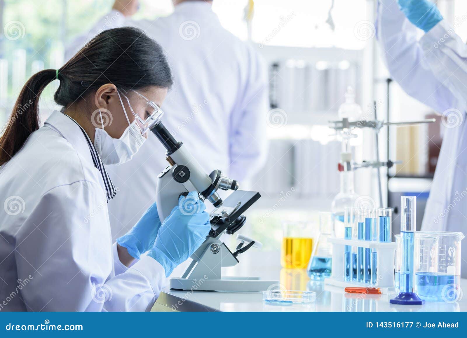 Asian Scientist Team Has Researching in Laboratory Stock Image - Image ...
